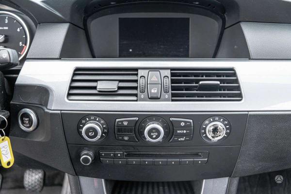 Черный БМВ 520 2009 в Каунас, объемом двигателя 2.00 л и пробегом 327 тыс. км за 4490 €, фото 11 на AUTOMOTO.COM.LV