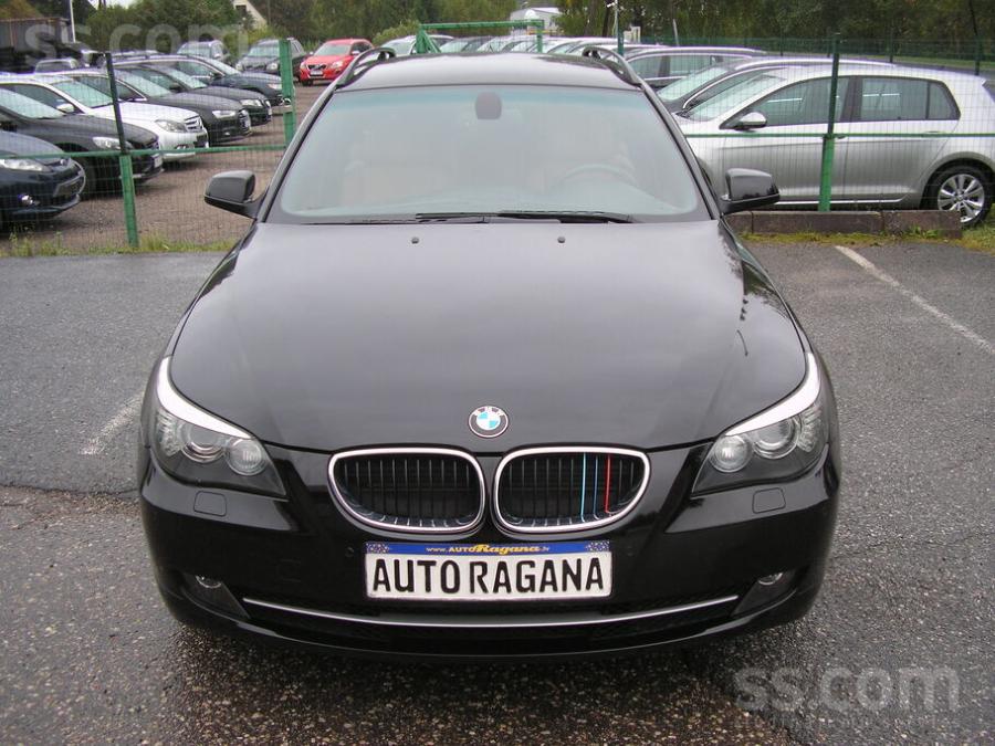 Black BMW 520 2009 in Riga, with an engine capacity of 2.00 L and mileage of 0 thousand km for 6850 €, photo 6 on AUTOMOTO.COM.LV