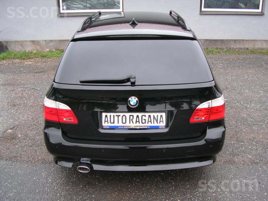 Black BMW 520 2009 in Riga, with an engine capacity of 2.00 L and mileage of 0 thousand km for 6850 €, photo 7 on AUTOMOTO.COM.LV