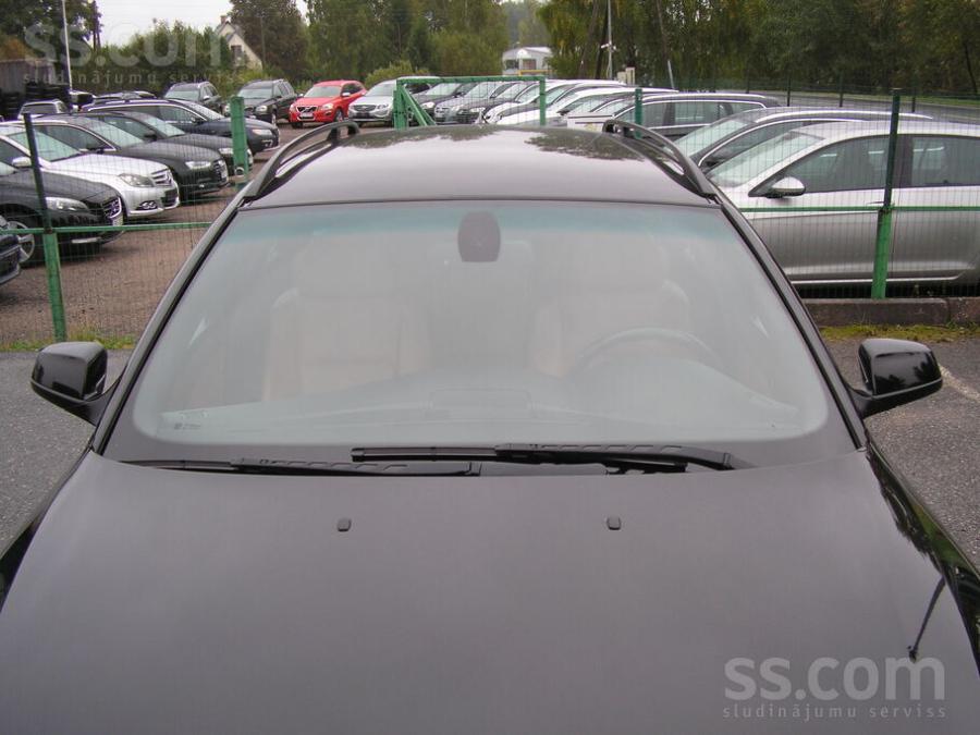 Black BMW 520 2009 in Riga, with an engine capacity of 2.00 L and mileage of 0 thousand km for 6850 €, photo 13 on AUTOMOTO.COM.LV