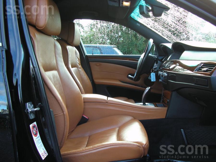 Black BMW 520 2009 in Riga, with an engine capacity of 2.00 L and mileage of 0 thousand km for 6850 €, photo 28 on AUTOMOTO.COM.LV