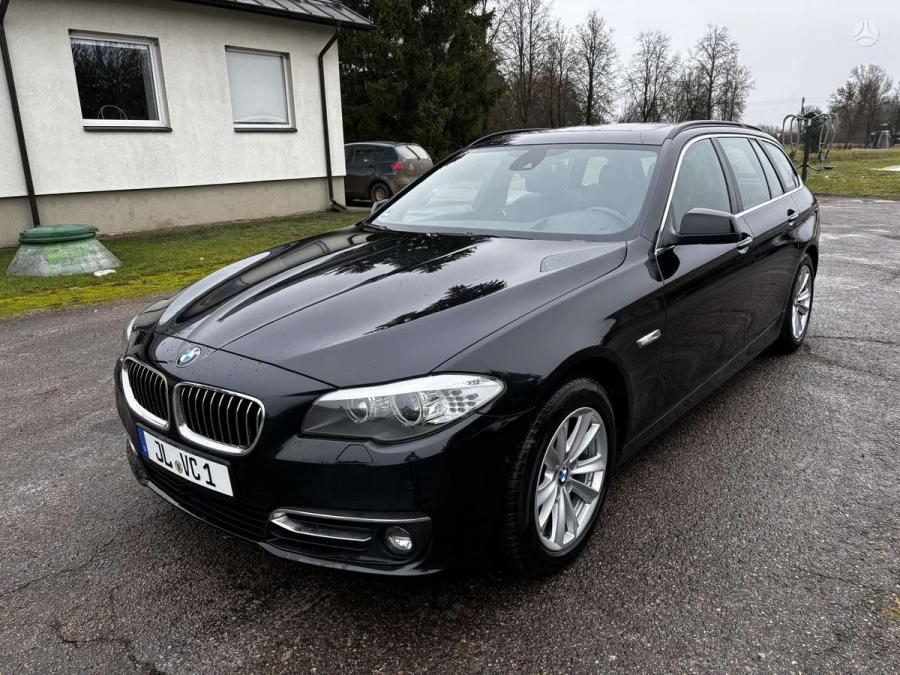 Black BMW 520 2010 in Panevezys, with an engine capacity of 2.00 L and mileage of 283 thousand km for 7750 €, photo 1 on AUTOMOTO.COM.LV