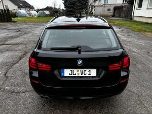 Black BMW 520 2010 in Panevezys, with an engine capacity of 2.00 L and mileage of 283 thousand km for 7750 €, photo 6 on AUTOMOTO.COM.LV