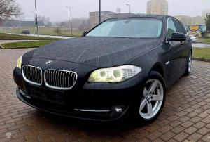 Melns BMW 520 2010 Alīta, ar dzinēja tilpumu 2.00 L un nobraukumu 290 tūkst. km par 7300 €, foto 17 vietnē AUTOMOTO.COM.LV