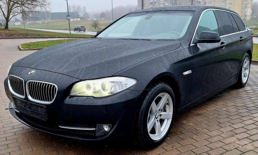 Melns BMW 520 2010 Alīta, ar dzinēja tilpumu 2.00 L un nobraukumu 290 tūkst. km par 7300 €, foto 22 vietnē AUTOMOTO.COM.LV