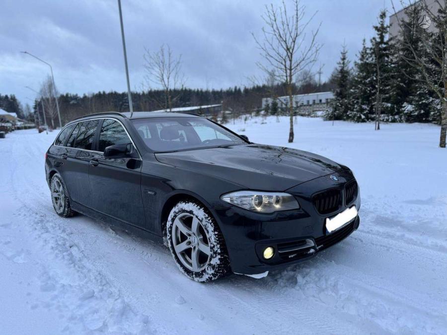 Black BMW 520 2010 in Vilnius, with an engine capacity of 2.00 L and mileage of 337 thousand km for 6600 €, photo 2 on AUTOMOTO.COM.LV