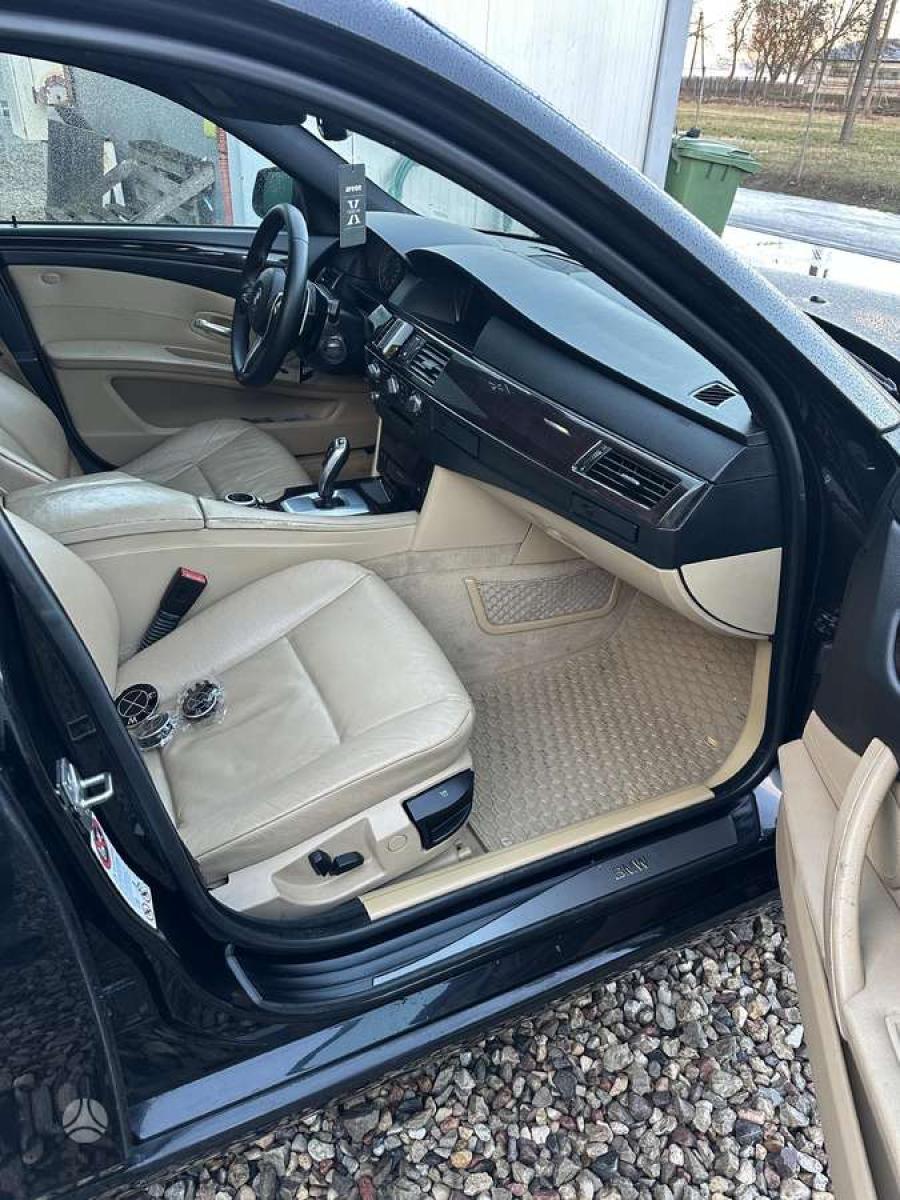 Melns BMW 520 2010 Kėdainiai, ar dzinēja tilpumu 2.00 L un nobraukumu 372 tūkst. km par 4750 €, foto 10 vietnē AUTOMOTO.COM.LV