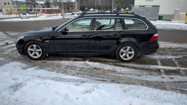 Black BMW 520 2010 in Riga, with an engine capacity of 2.00 L and mileage of 315 thousand km for 4200 €, photo 8 on AUTOMOTO.COM.LV