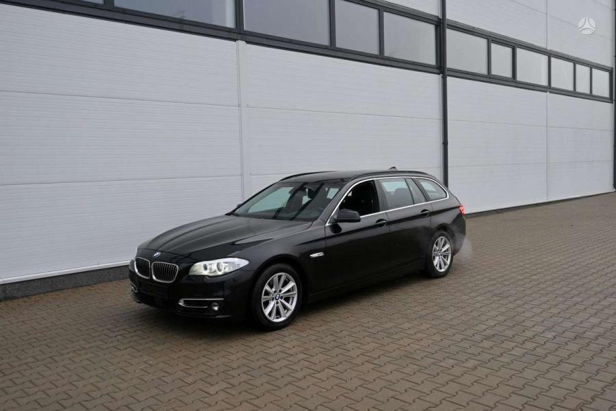 Black BMW 520 2010 in Kretinga, with an engine capacity of 2.00 L and mileage of 268 thousand km for 7899 €, photo 13 on AUTOMOTO.COM.LV
