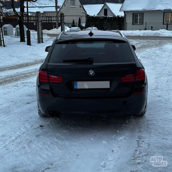 Melns BMW 520 2010 Birštonas, ar dzinēja tilpumu 2.00 L un nobraukumu 310 tūkst. km par 7999 €, foto 7 vietnē AUTOMOTO.COM.LV