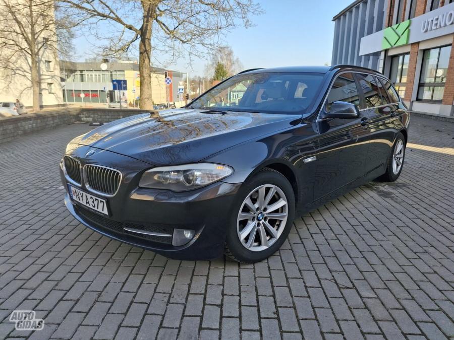 Melns BMW 520 2010 Utena, ar dzinēja tilpumu 2.00 L un nobraukumu 327 tūkst. km par 5950 €, foto 1 vietnē AUTOMOTO.COM.LV