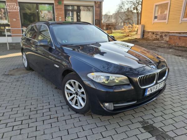 Melns BMW 520 2010 Utena, ar dzinēja tilpumu 2.00 L un nobraukumu 327 tūkst. km par 5950 €, foto 2 vietnē AUTOMOTO.COM.LV