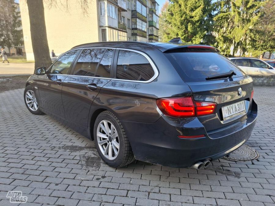 Melns BMW 520 2010 Utena, ar dzinēja tilpumu 2.00 L un nobraukumu 327 tūkst. km par 5950 €, foto 4 vietnē AUTOMOTO.COM.LV