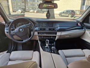 Melns BMW 520 2010 Utena, ar dzinēja tilpumu 2.00 L un nobraukumu 327 tūkst. km par 5950 €, foto 10 vietnē AUTOMOTO.COM.LV