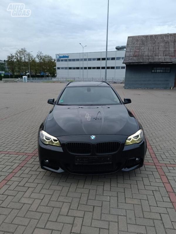 Black BMW 520 2010 in Silale, with an engine capacity of 2.00 L and mileage of 332 thousand km for 9300 €, photo 2 on AUTOMOTO.COM.LV