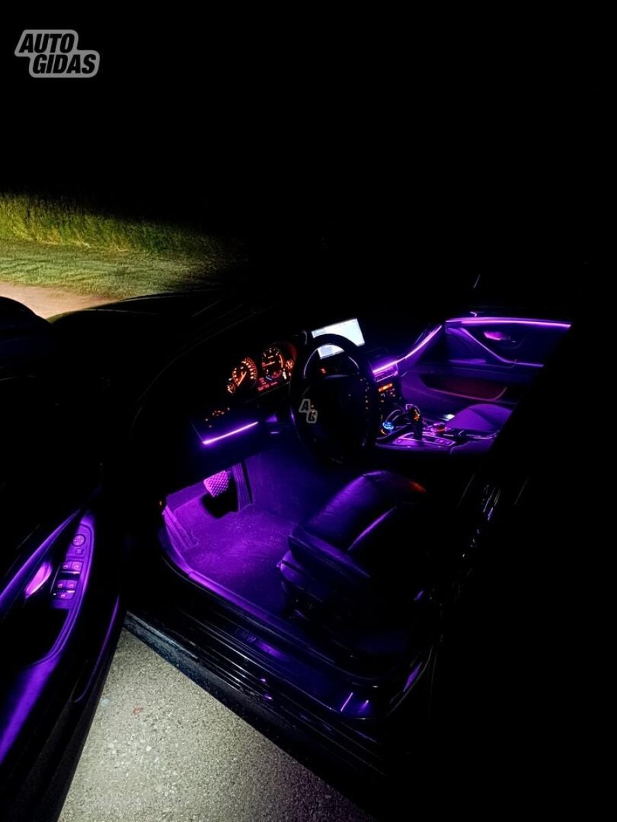 Black BMW 520 2010 in Silale, with an engine capacity of 2.00 L and mileage of 332 thousand km for 9300 €, photo 19 on AUTOMOTO.COM.LV