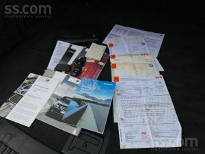 Black BMW 520 2010 in Riga, with an engine capacity of 2.00 L and mileage of 282 thousand km for 4500 €, photo 16 on AUTOMOTO.COM.LV