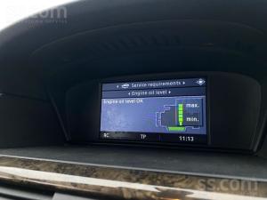 Black BMW 520 2010 in Riga, with an engine capacity of 2.00 L and mileage of 282 thousand km for 4500 €, photo 19 on AUTOMOTO.COM.LV
