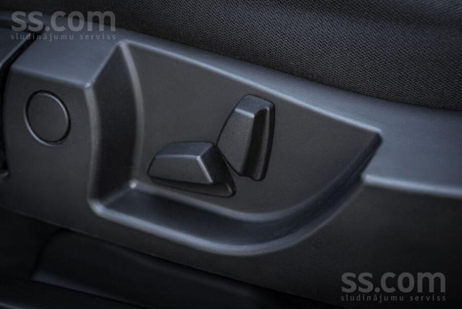 Melns BMW 520 2010 Rīga, ar dzinēja tilpumu 2.00 L un nobraukumu 0 tūkst. km par 4950 €, foto 9 vietnē AUTOMOTO.COM.LV