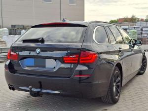 Black BMW 520 2010 in Silute, with an engine capacity of 2.00 L and mileage of 358 thousand km for 7000 €, photo 6 on AUTOMOTO.COM.LV