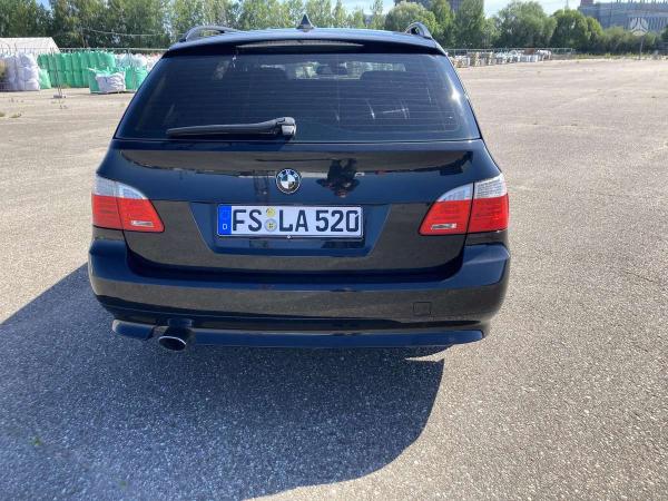 Черный БМВ 520 2010 в Каунас, объемом двигателя 2.00 л и пробегом 275 тыс. км за 4700 €, фото 3 на AUTOMOTO.COM.LV