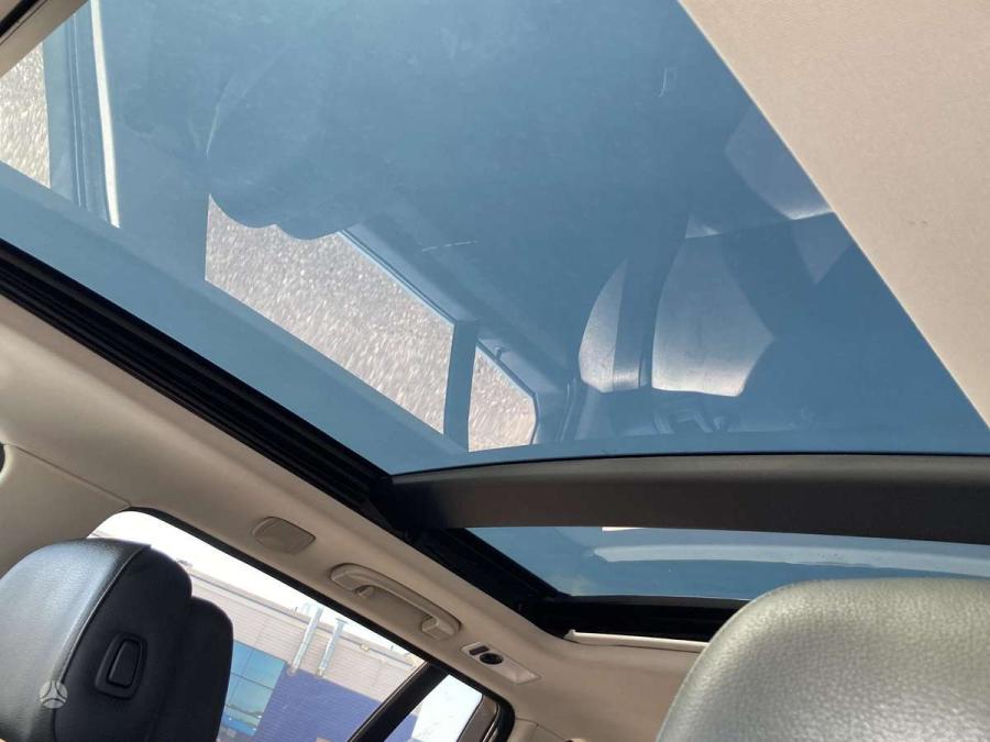 Melns BMW 520 2010 Kauņa, ar dzinēja tilpumu 2.00 L un nobraukumu 275 tūkst. km par 4700 €, foto 16 vietnē AUTOMOTO.COM.LV