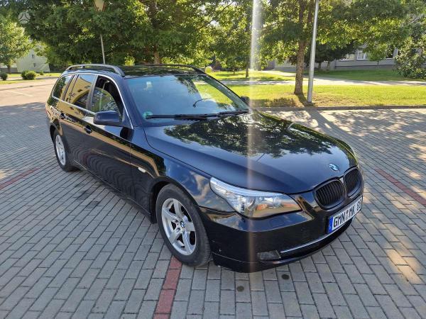 Melns BMW 520 2010 Kauņa, ar dzinēja tilpumu 2.00 L un nobraukumu 323 tūkst. km par 3550 €, foto 4 vietnē AUTOMOTO.COM.LV