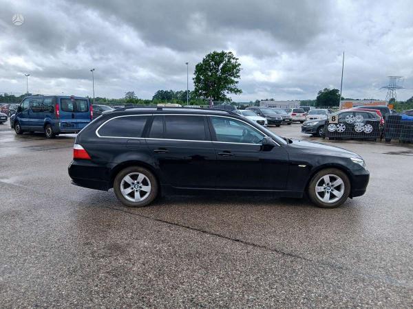 Melns BMW 520 2010 Marijampole, ar dzinēja tilpumu 2.00 L un nobraukumu 273 tūkst. km par 3450 €, foto 3 vietnē AUTOMOTO.COM.LV
