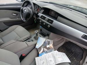 Black BMW 520 2010 in Marijampole, with an engine capacity of 2.00 L and mileage of 273 thousand km for 3450 €, photo 18 on AUTOMOTO.COM.LV