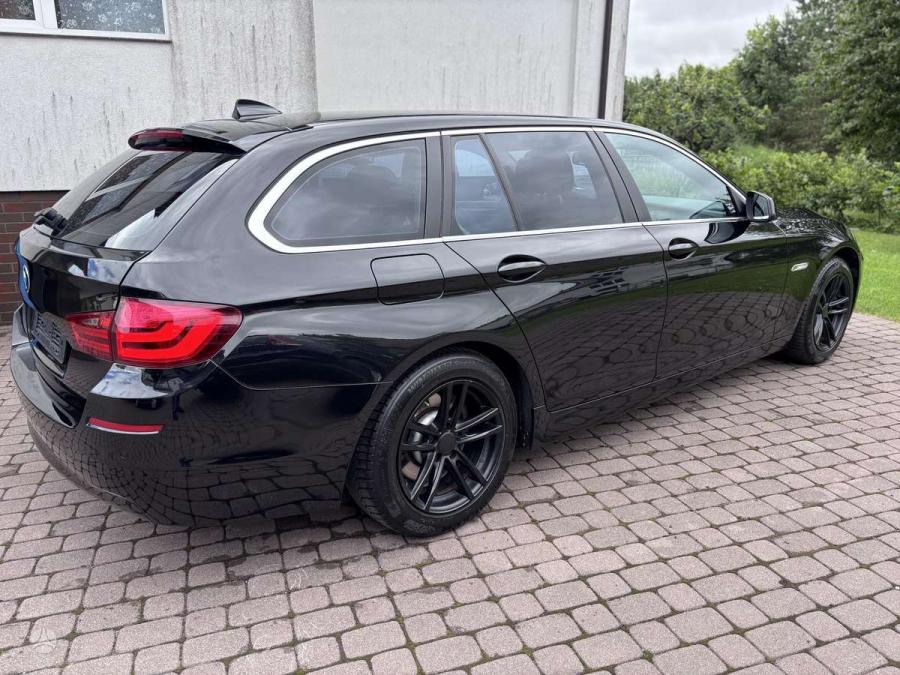 Melns BMW 520 2010 Gargždai, ar dzinēja tilpumu 2.00 L un nobraukumu 231 tūkst. km par 7499 €, foto 7 vietnē AUTOMOTO.COM.LV