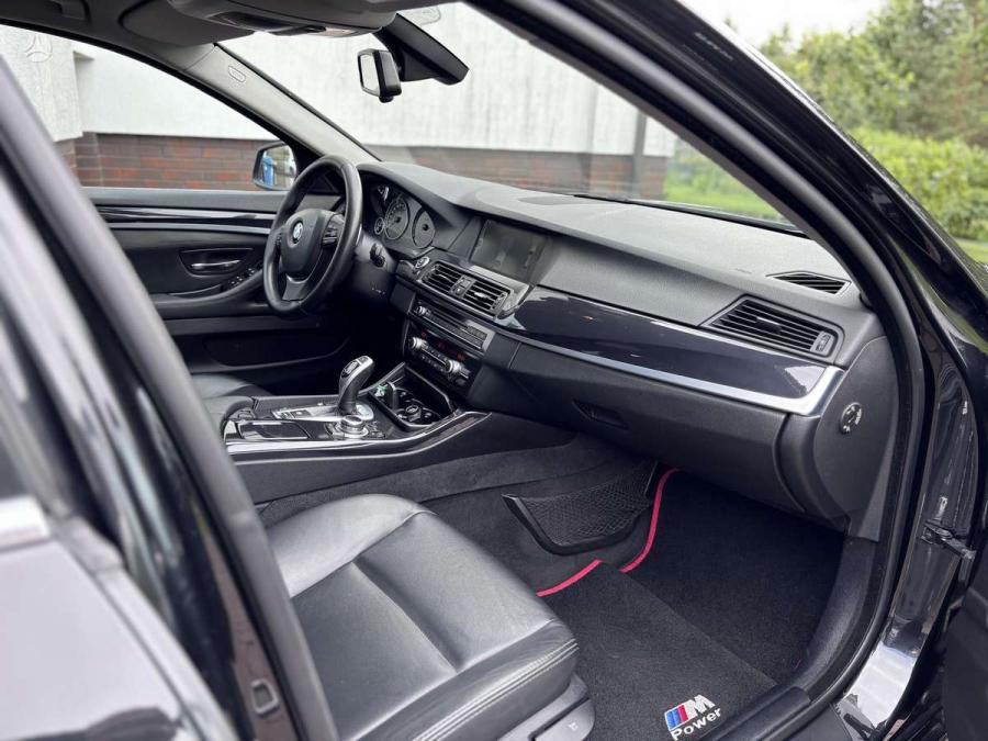 Melns BMW 520 2010 Gargždai, ar dzinēja tilpumu 2.00 L un nobraukumu 231 tūkst. km par 7499 €, foto 16 vietnē AUTOMOTO.COM.LV