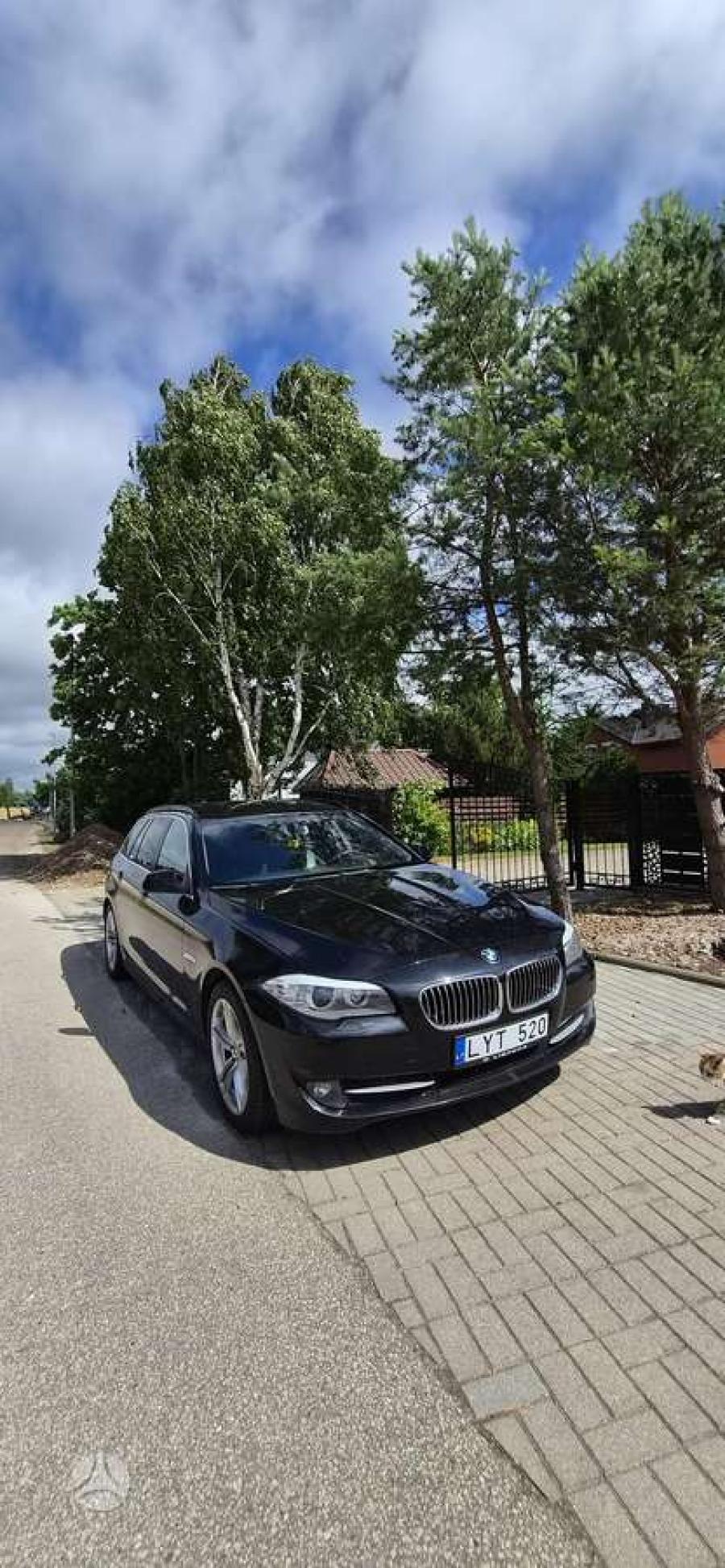 Melns BMW 520 2010 Klaipėda, ar dzinēja tilpumu 2.00 L un nobraukumu 331 tūkst. km par 7000 €, foto 3 vietnē AUTOMOTO.COM.LV