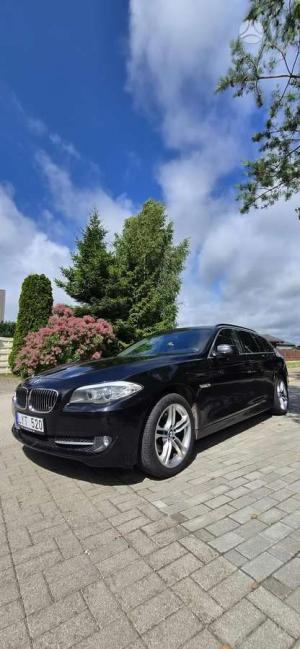 Melns BMW 520 2010 Klaipėda, ar dzinēja tilpumu 2.00 L un nobraukumu 331 tūkst. km par 7000 €, foto 4 vietnē AUTOMOTO.COM.LV