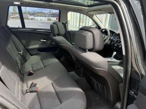 Black BMW 520 2010 in Vilnius, with an engine capacity of 2.00 L and mileage of 309 thousand km for 3800 €, photo 11 on AUTOMOTO.COM.LV