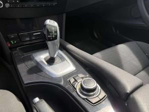Black BMW 520 2010 in Vilnius, with an engine capacity of 2.00 L and mileage of 309 thousand km for 3800 €, photo 17 on AUTOMOTO.COM.LV