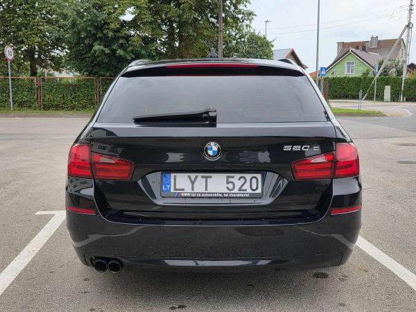 Melns BMW 520 2010 Kretinga, ar dzinēja tilpumu 2.00 L un nobraukumu 332 tūkst. km par 6800 €, foto 8 vietnē AUTOMOTO.COM.LV