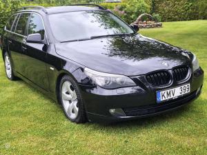 Melns BMW 520 2010 Alīta, ar dzinēja tilpumu 2.00 L un nobraukumu 434 tūkst. km par 4200 €, foto 3 vietnē AUTOMOTO.COM.LV