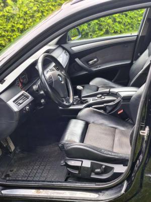 Melns BMW 520 2010 Alīta, ar dzinēja tilpumu 2.00 L un nobraukumu 434 tūkst. km par 4200 €, foto 11 vietnē AUTOMOTO.COM.LV