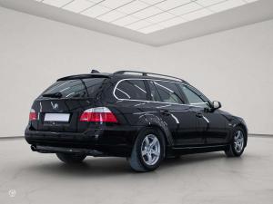 Melns BMW 520 2010 Kauņa, ar dzinēja tilpumu 2.00 L un nobraukumu 324 tūkst. km par 5390 €, foto 7 vietnē AUTOMOTO.COM.LV