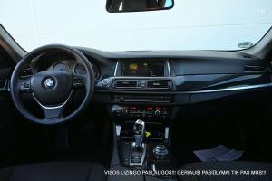 Black BMW 520 2010 in Kretinga, with an engine capacity of 2.00 L and mileage of 268 thousand km for 7899 €, photo 26 on AUTOMOTO.COM.LV
