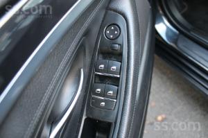 Black BMW 520 2010 in Riga, with an engine capacity of 2.00 L and mileage of 0 thousand km for 6650 €, photo 20 on AUTOMOTO.COM.LV