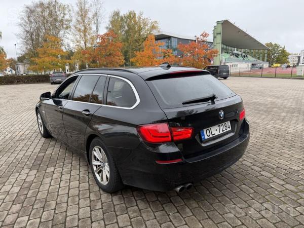 Melns BMW 520 2010 Jelgava, ar dzinēja tilpumu 2.00 L un nobraukumu 345 tūkst. km par 8200 €, foto 6 vietnē AUTOMOTO.COM.LV