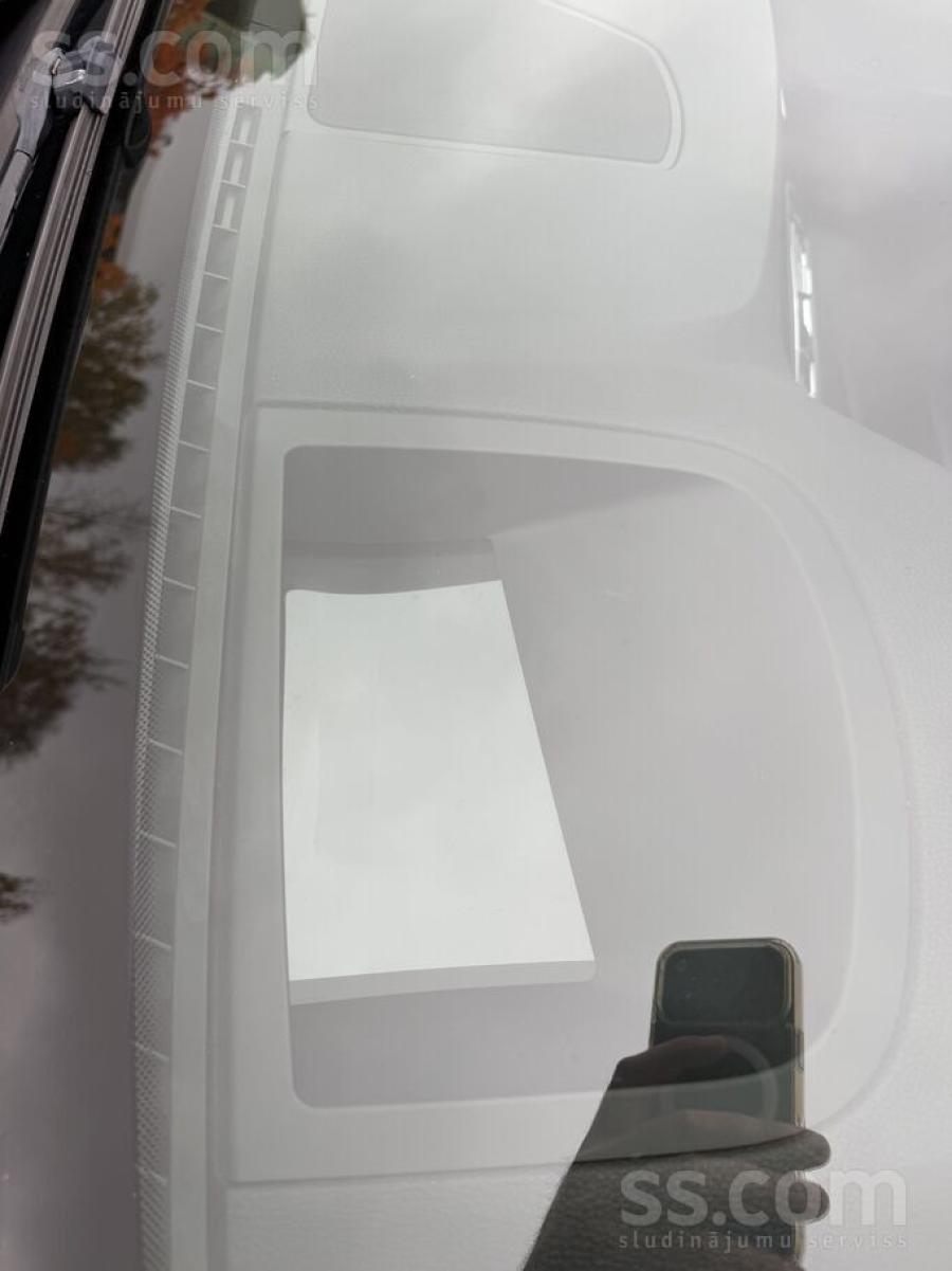 Melns BMW 520 2010 Jelgava, ar dzinēja tilpumu 2.00 L un nobraukumu 345 tūkst. km par 8200 €, foto 27 vietnē AUTOMOTO.COM.LV