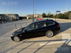 Black BMW 520 2011 in Riga, with an engine capacity of 2.00 L and mileage of 238 thousand km for 7000 €, photo 2 on AUTOMOTO.COM.LV
