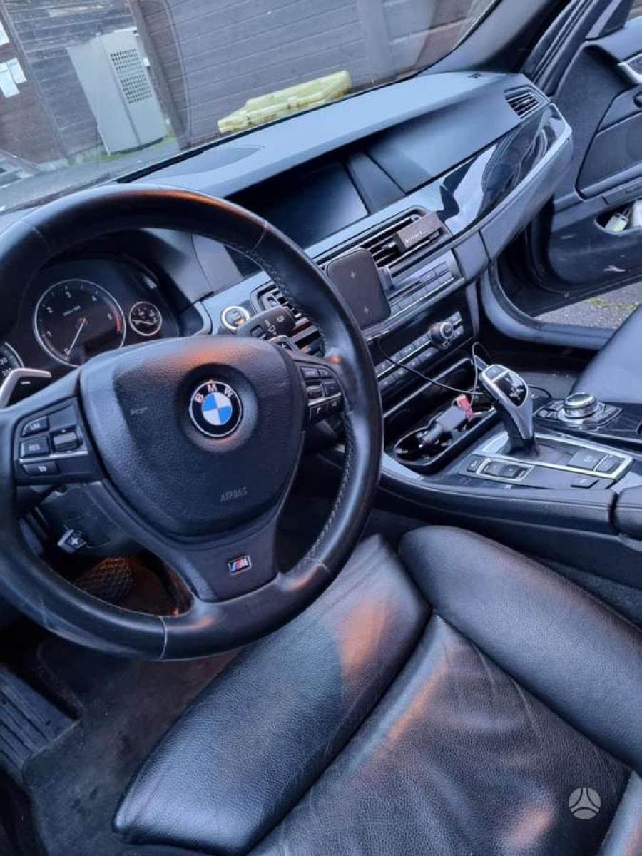 Melns BMW 520 2011 Telšiai, ar dzinēja tilpumu 2.00 L un nobraukumu 275 tūkst. km par 8500 €, foto 12 vietnē AUTOMOTO.COM.LV