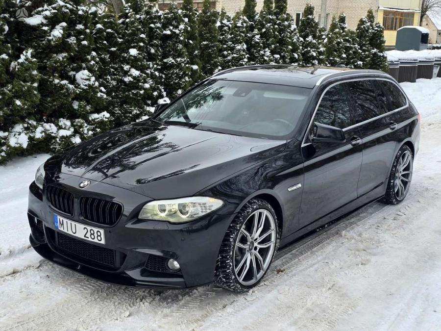 Black BMW 520 2011 in Radviliskis, with an engine capacity of 2.00 L and mileage of 361 thousand km for 7800 €, photo 1 on AUTOMOTO.COM.LV
