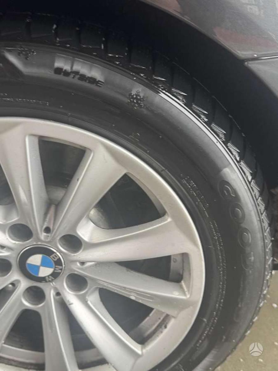 Melns BMW 520 2011 Panevēža, ar dzinēja tilpumu 2.00 L un nobraukumu 288 tūkst. km par 6399 €, foto 7 vietnē AUTOMOTO.COM.LV