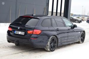 Black BMW 520 2011 in Vilnius, with an engine capacity of 2.00 L and mileage of 301 thousand km for 9900 €, photo 4 on AUTOMOTO.COM.LV