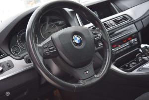 Black BMW 520 2011 in Vilnius, with an engine capacity of 2.00 L and mileage of 301 thousand km for 9900 €, photo 13 on AUTOMOTO.COM.LV