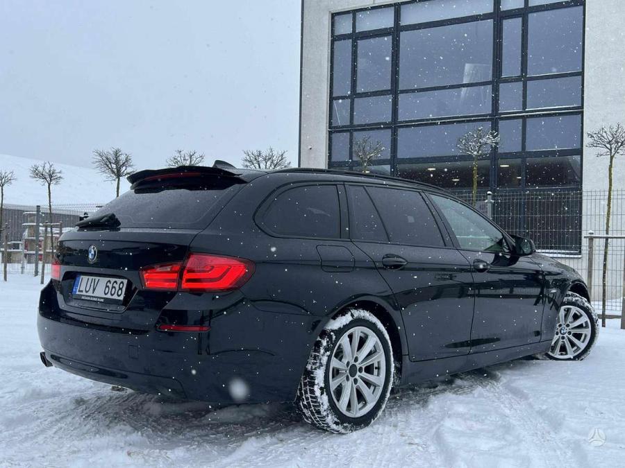 Black BMW 520 2011 in Kaunas, with an engine capacity of 2.00 L and mileage of 4400 thousand km for 7300 €, photo 13 on AUTOMOTO.COM.LV